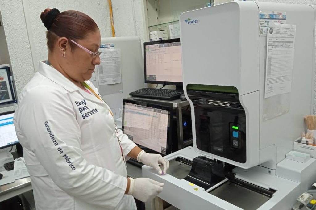 TV4 Noticias Guanajuato | Destaca el servicio de laboratorio del ...