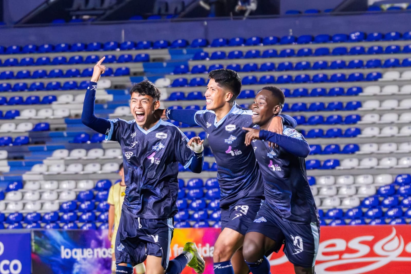 TV4 Noticias Guanajuato | Lobos ULMX golea 7-1 al Atlético Hidalgo